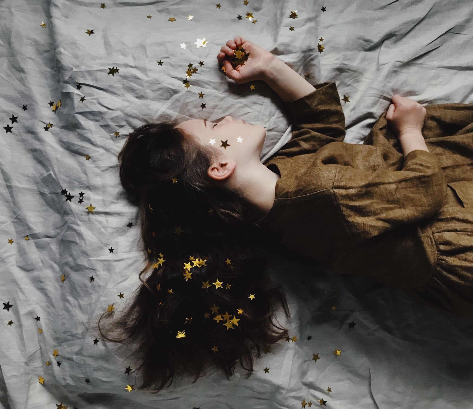 10 Tips To Sleep Peacefully & Find Inner Peace During Stressful Times